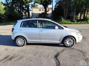 Volkswagen Golf Plus 2005 Kauņa, ar dzinēja tilpumu 1.90 L un nobraukumu 300 tūkst. km par 1650 €, foto 6 vietnē AUTOMOTO.COM.LV
