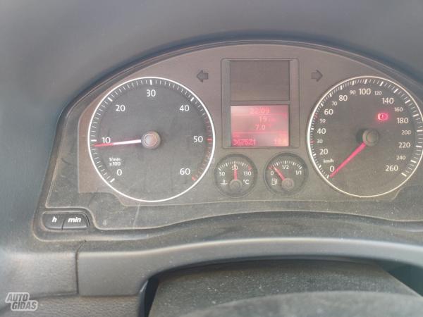 Фольксваген Гольф Плюс 2005 в Каунас, объемом двигателя 1.90 л и пробегом 300 тыс. км за 1650 €, фото 6 на AUTOMOTO.COM.LV
