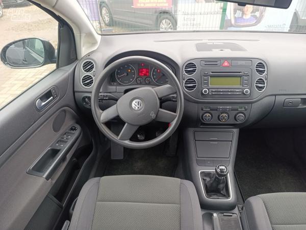 Volkswagen Golf Plus 2005 Kretinga, ar dzinēja tilpumu 1.40 L un nobraukumu 242 tūkst. km par 2550 €, foto 7 vietnē AUTOMOTO.COM.LV