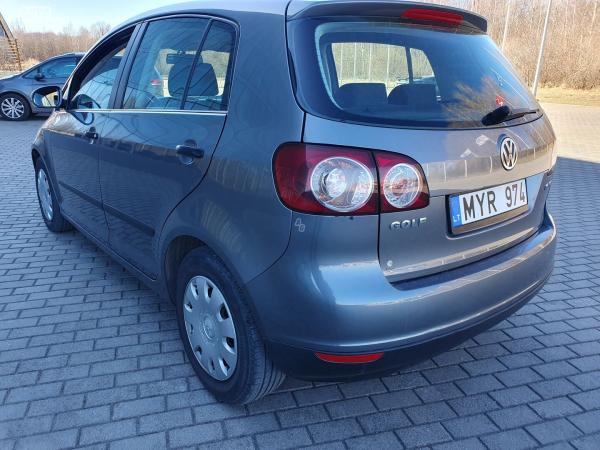Volkswagen Golf Plus 2005 in Siauliai, with an engine capacity of 1.60 L and mileage of 170 thousand km for 1600 €, photo 2 on AUTOMOTO.COM.LV