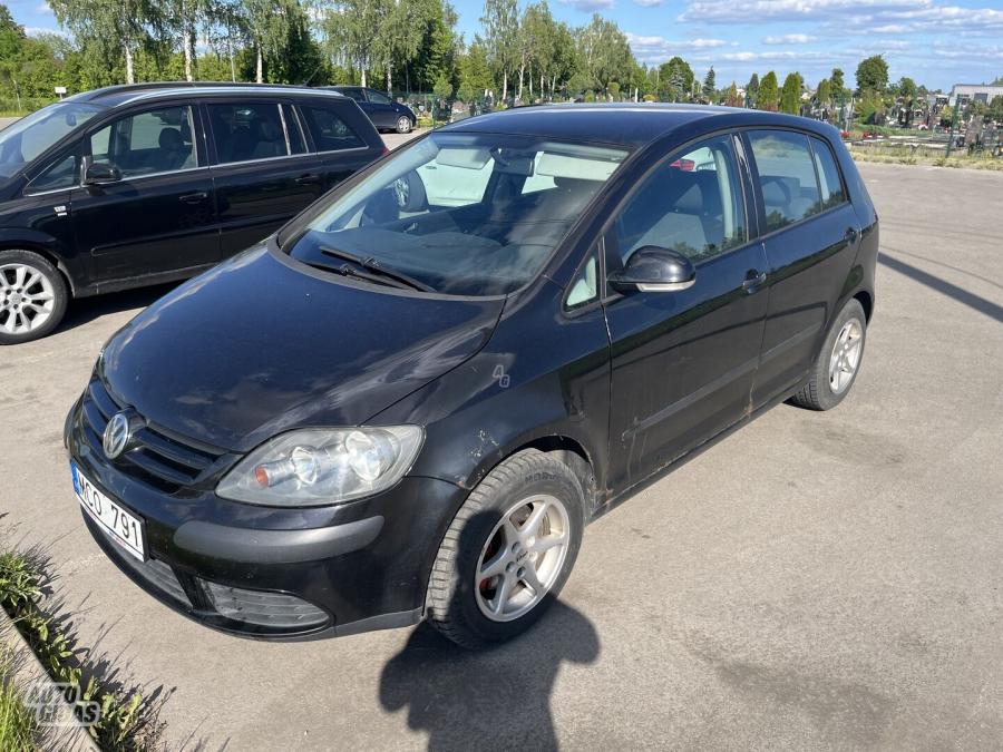 Volkswagen Golf Plus 2005 in Kaunas, with an engine capacity of 1.90 L and mileage of 340 thousand km for 1000 €, photo 1 on AUTOMOTO.COM.LV