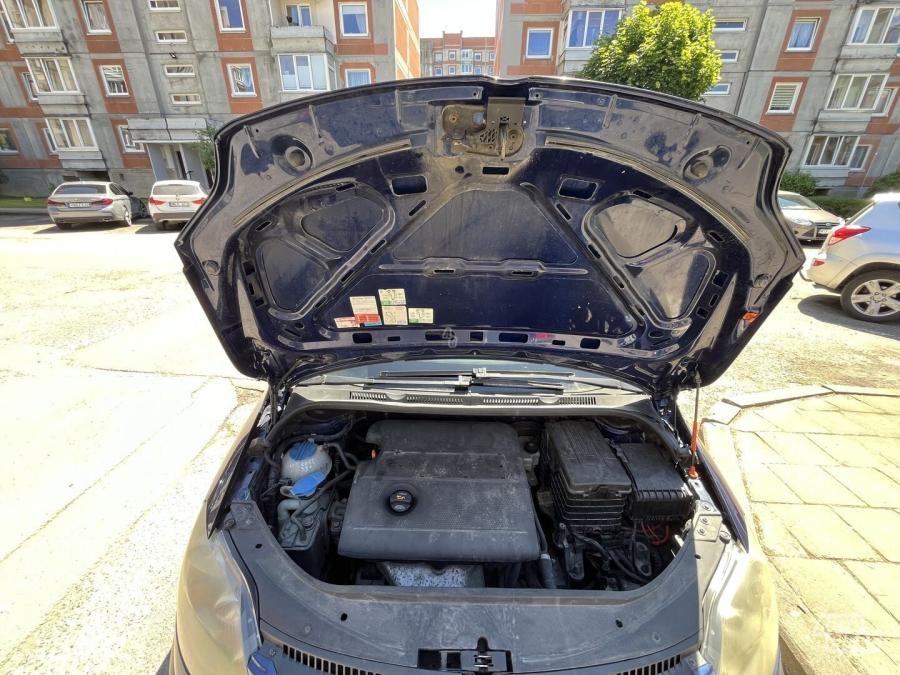 Volkswagen Golf Plus 2005 in Klaipeda, with an engine capacity of 1.40 L and mileage of 267 thousand km for 1100 €, photo 12 on AUTOMOTO.COM.LV