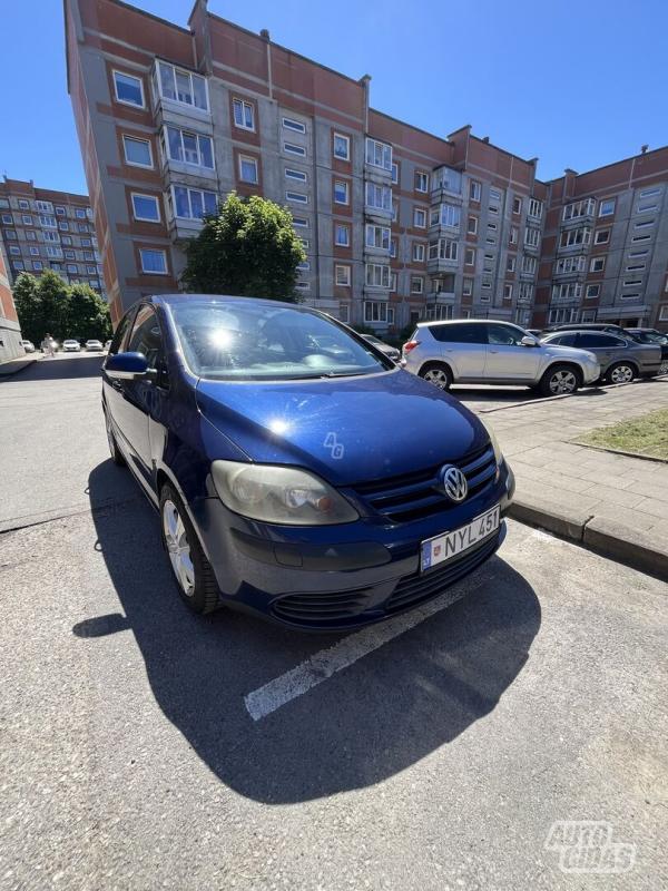 Volkswagen Golf Plus 2005 Klaipėda, ar dzinēja tilpumu 1.40 L un nobraukumu 267 tūkst. km par 1100 €, foto 7 vietnē AUTOMOTO.COM.LV