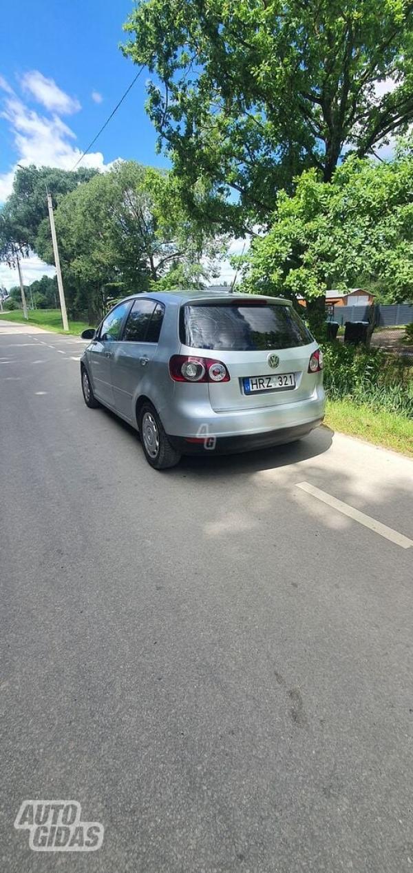 Volkswagen Golf Plus 2005 in Siauliai, with an engine capacity of 1.90 L and mileage of 330 thousand km for 930 €, photo 5 on AUTOMOTO.COM.LV