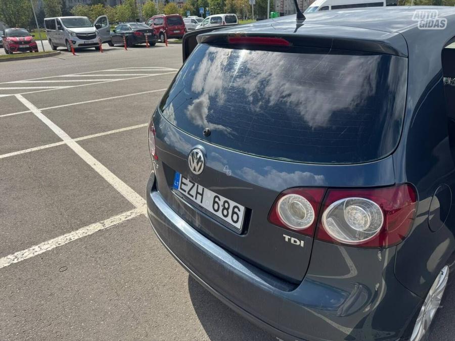 Volkswagen Golf Plus 2005 Šauļi, ar dzinēja tilpumu 1.90 L un nobraukumu 30 tūkst. km par 1100 €, foto 4 vietnē AUTOMOTO.COM.LV