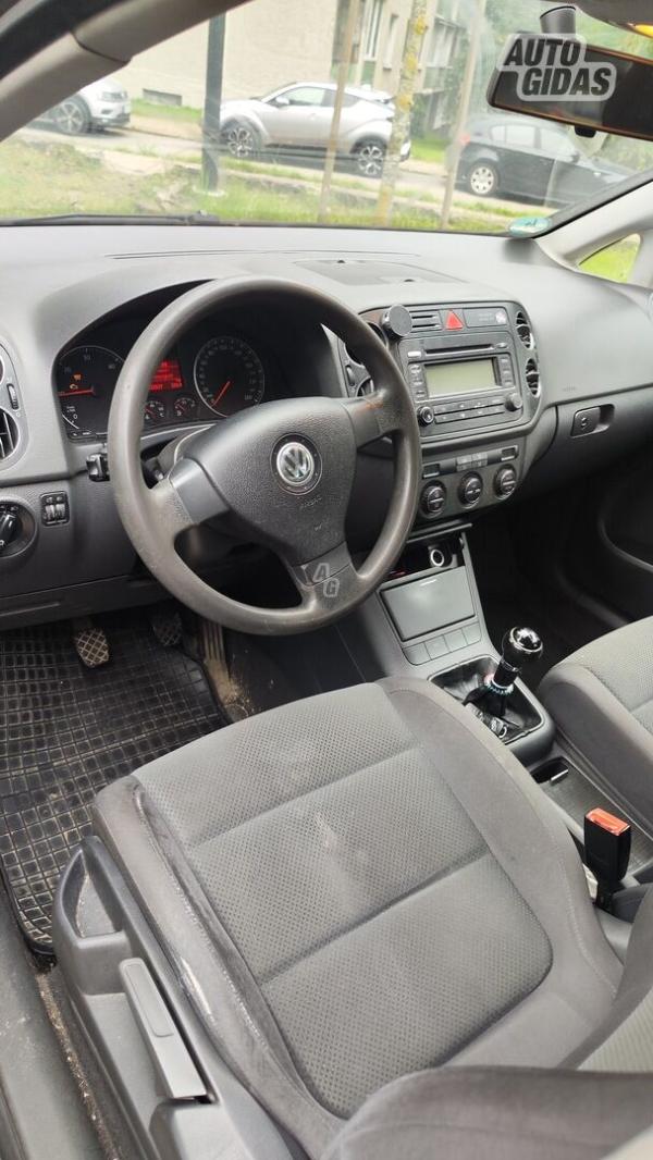 Volkswagen Golf Plus 2005 in Vilnius, with an engine capacity of 2.00 L and mileage of 620 thousand km for 350 €, photo 7 on AUTOMOTO.COM.LV