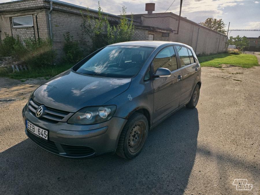 Volkswagen Golf Plus 2005 Kauņa, ar dzinēja tilpumu 1.90 L un nobraukumu 325 tūkst. km par 299 €, foto 3 vietnē AUTOMOTO.COM.LV