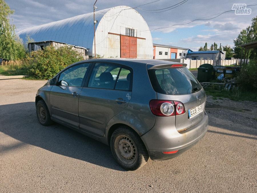 Volkswagen Golf Plus 2005 Kauņa, ar dzinēja tilpumu 1.90 L un nobraukumu 325 tūkst. km par 299 €, foto 5 vietnē AUTOMOTO.COM.LV