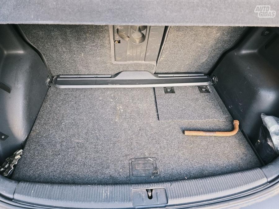 Volkswagen Golf Plus 2005 Kauņa, ar dzinēja tilpumu 1.90 L un nobraukumu 325 tūkst. km par 299 €, foto 18 vietnē AUTOMOTO.COM.LV