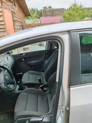 Volkswagen Golf Plus 2005 in Jurbarkas, with an engine capacity of 1.90 L and mileage of 359 thousand km for 1050 €, photo 8 on AUTOMOTO.COM.LV