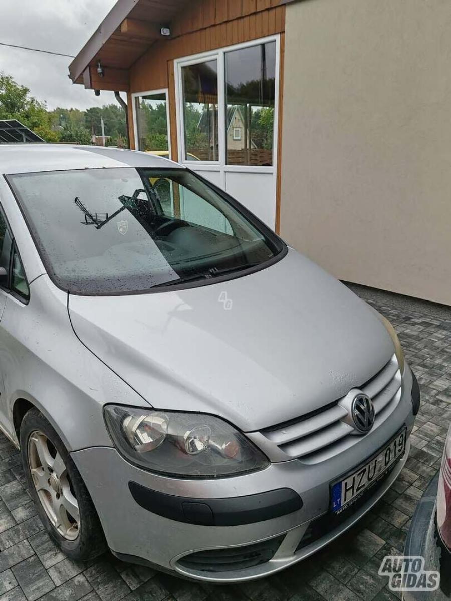 Volkswagen Golf Plus 2005 in Jurbarkas, with an engine capacity of 1.90 L and mileage of 359 thousand km for 1050 €, photo 10 on AUTOMOTO.COM.LV