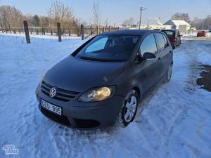 Volkswagen Golf Plus 2006 in Prienai, with an engine capacity of 1.90 L and mileage of 316 thousand km for 1450 €, photo 12 on AUTOMOTO.COM.LV