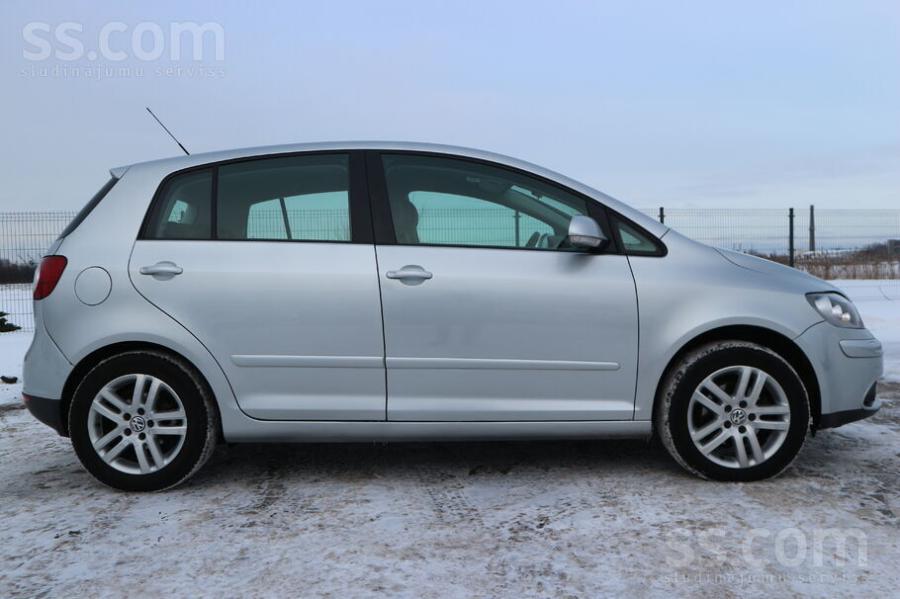 Volkswagen Golf Plus 2006 in Riga, with an engine capacity of 1.60 L and mileage of 238 thousand km for 3350 €, photo 6 on AUTOMOTO.COM.LV