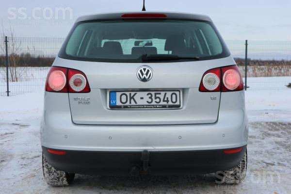 Volkswagen Golf Plus 2006 in Riga, with an engine capacity of 1.60 L and mileage of 238 thousand km for 3350 €, photo 9 on AUTOMOTO.COM.LV