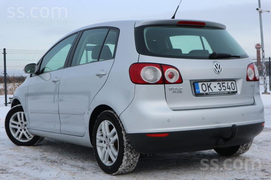 Volkswagen Golf Plus 2006 in Riga, with an engine capacity of 1.60 L and mileage of 238 thousand km for 3350 €, photo 11 on AUTOMOTO.COM.LV