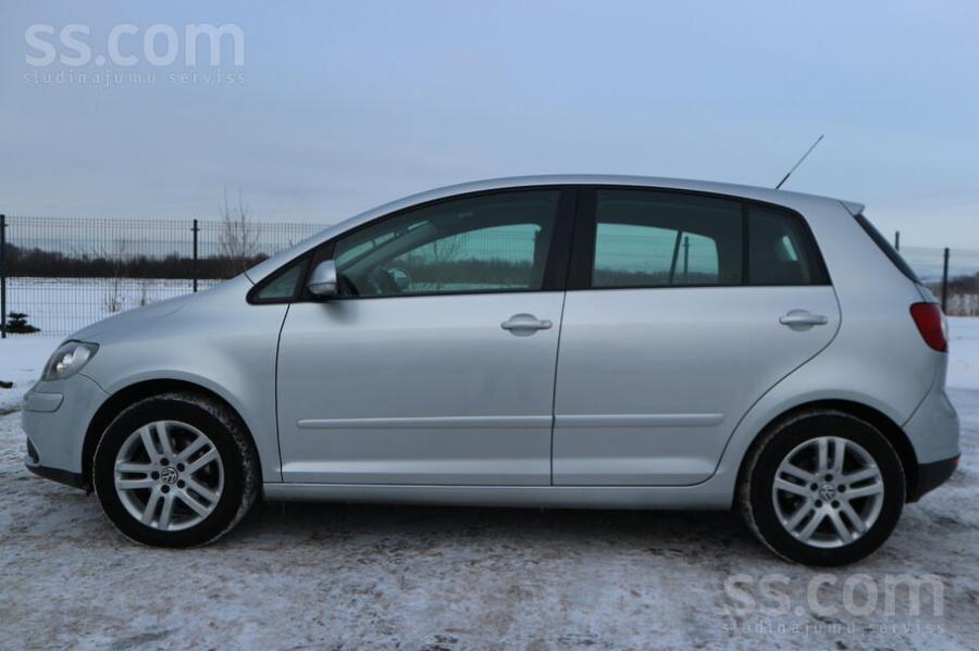 Volkswagen Golf Plus 2006 in Riga, with an engine capacity of 1.60 L and mileage of 238 thousand km for 3350 €, photo 12 on AUTOMOTO.COM.LV