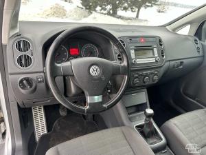 Volkswagen Golf Plus 2006 in Alytus, with an engine capacity of 1.90 L and mileage of 218 thousand km for 2650 €, photo 6 on AUTOMOTO.COM.LV