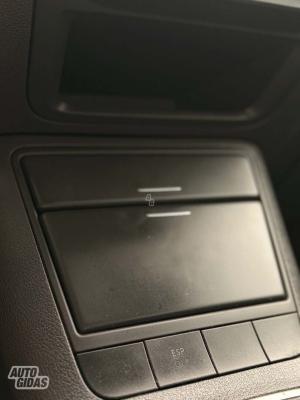 Volkswagen Golf Plus 2006 in Vilnius, with an engine capacity of 1.90 L and mileage of 287 thousand km for 1750 €, photo 12 on AUTOMOTO.COM.LV