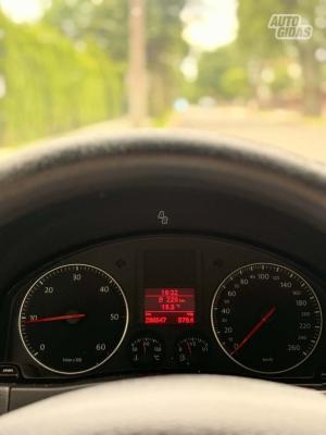 Volkswagen Golf Plus 2006 in Vilnius, with an engine capacity of 1.90 L and mileage of 287 thousand km for 1750 €, photo 15 on AUTOMOTO.COM.LV