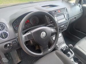 Volkswagen Golf Plus 2006 Šauļi, ar dzinēja tilpumu 1.90 L un nobraukumu 290 tūkst. km par 1270 €, foto 13 vietnē AUTOMOTO.COM.LV