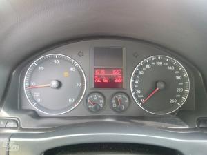 Volkswagen Golf Plus 2006 Šauļi, ar dzinēja tilpumu 1.90 L un nobraukumu 290 tūkst. km par 1270 €, foto 14 vietnē AUTOMOTO.COM.LV