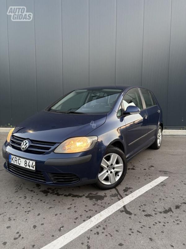 Volkswagen Golf Plus 2006 Panevēža, ar dzinēja tilpumu 1.90 L un nobraukumu 290 tūkst. km par 1550 €, foto 2 vietnē AUTOMOTO.COM.LV