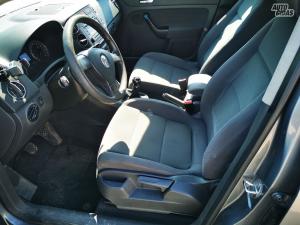 Volkswagen Golf Plus 2006 in Ukmerge, with an engine capacity of 1.90 L and mileage of 300 thousand km for 1600 €, photo 14 on AUTOMOTO.COM.LV