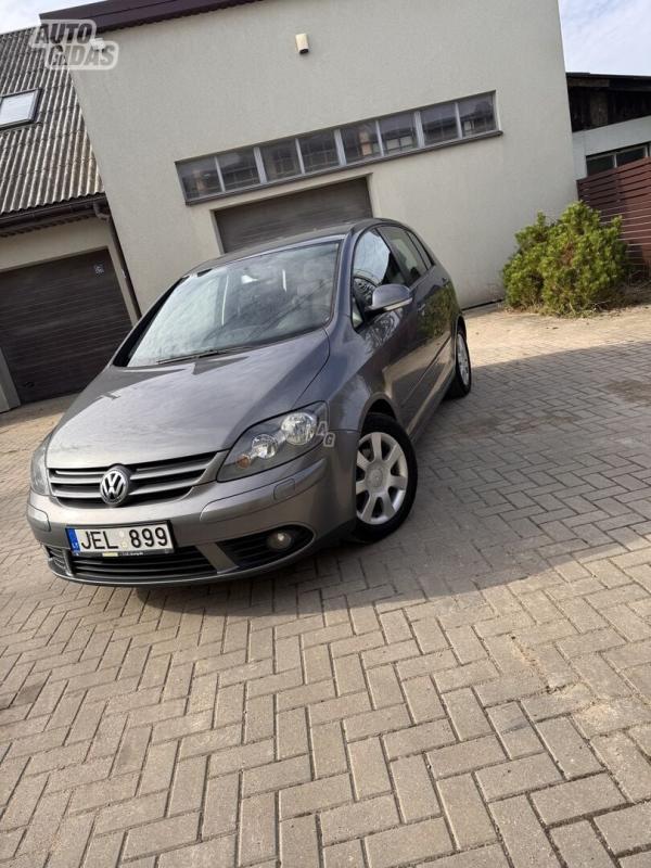 Volkswagen Golf Plus 2006 in Kaunas, with an engine capacity of 1.90 L and mileage of 408 thousand km for 1650 €, photo 4 on AUTOMOTO.COM.LV