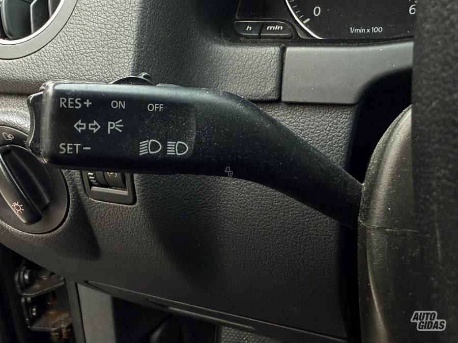 Volkswagen Golf Plus 2006 in Kaunas, with an engine capacity of 2.00 L and mileage of 217 thousand km for 1650 €, photo 17 on AUTOMOTO.COM.LV