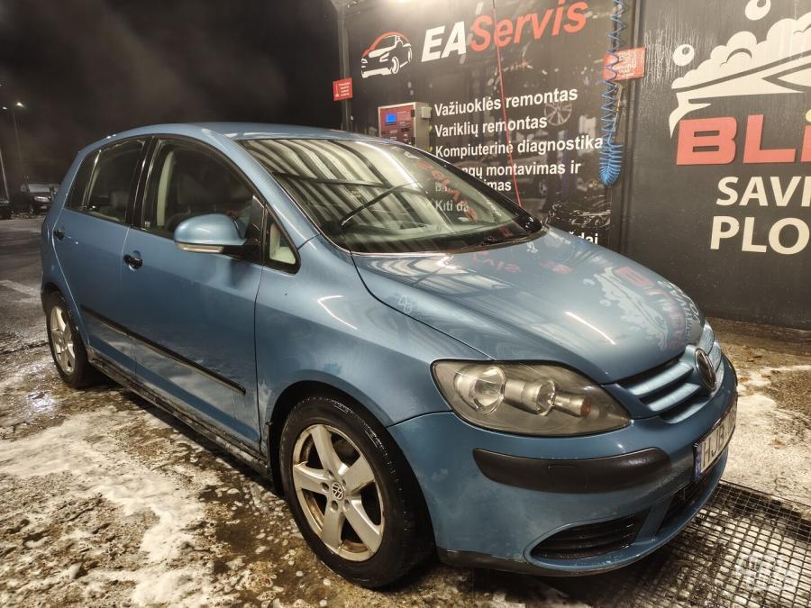 Volkswagen Golf Plus 2006 Klaipėda, ar dzinēja tilpumu 1.90 L un nobraukumu 400 tūkst. km par 550 €, foto 1 vietnē AUTOMOTO.COM.LV