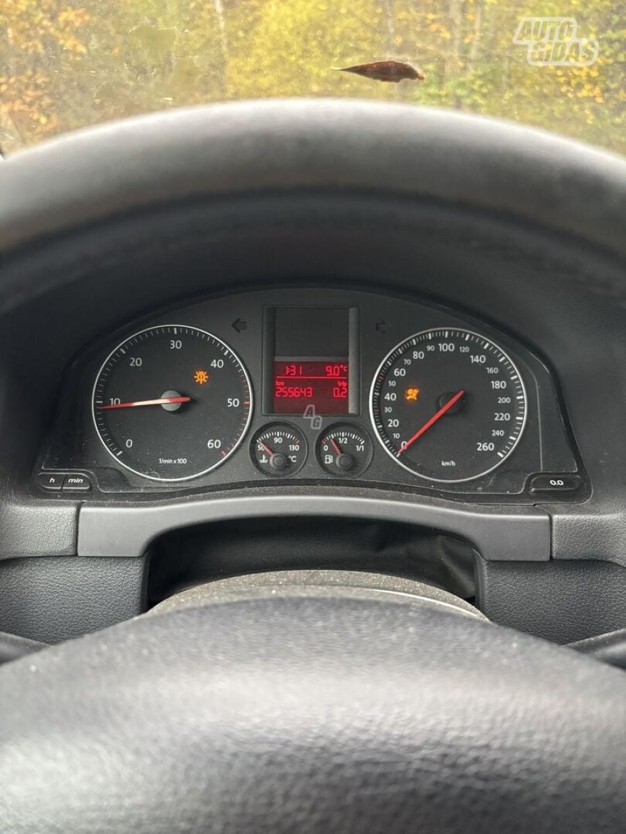Volkswagen Golf Plus 2006 Molėtai, ar dzinēja tilpumu 1.90 L un nobraukumu 256 tūkst. km par 550 €, foto 12 vietnē AUTOMOTO.COM.LV