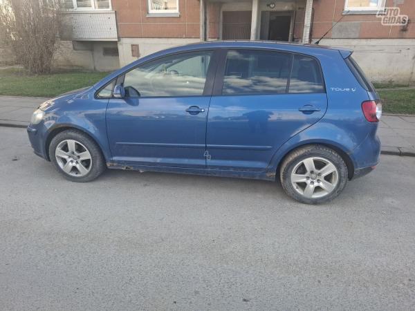 Volkswagen Golf Plus 2007 in Kretinga, with an engine capacity of 1.90 L and mileage of 287 thousand km for 700 €, photo 2 on AUTOMOTO.COM.LV