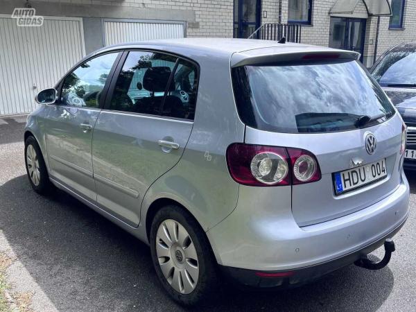 Volkswagen Golf Plus 2007 Viļņa, ar dzinēja tilpumu 2.00 L un nobraukumu 320 tūkst. km par 1500 €, foto 2 vietnē AUTOMOTO.COM.LV