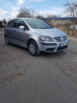 Volkswagen Golf Plus 2007 Viļņa, ar dzinēja tilpumu 1.90 L un nobraukumu 230 tūkst. km par 1400 €, foto  vietnē AUTOMOTO.COM.LV