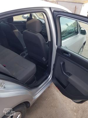Volkswagen Golf Plus 2007 Viļņa, ar dzinēja tilpumu 1.90 L un nobraukumu 230 tūkst. km par 1400 €, foto 9 vietnē AUTOMOTO.COM.LV