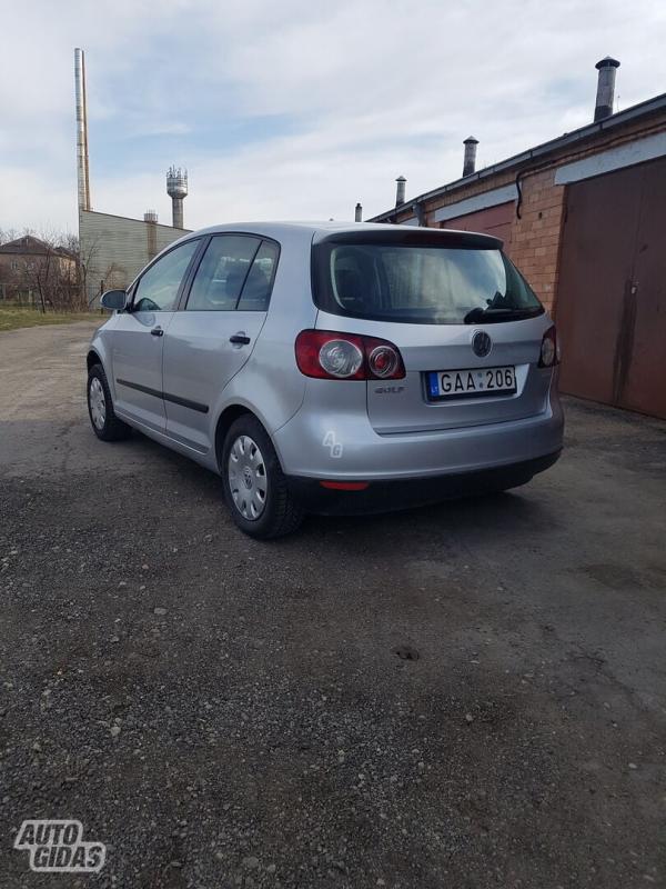 Volkswagen Golf Plus 2007 Viļņa, ar dzinēja tilpumu 1.90 L un nobraukumu 230 tūkst. km par 1400 €, foto 9 vietnē AUTOMOTO.COM.LV