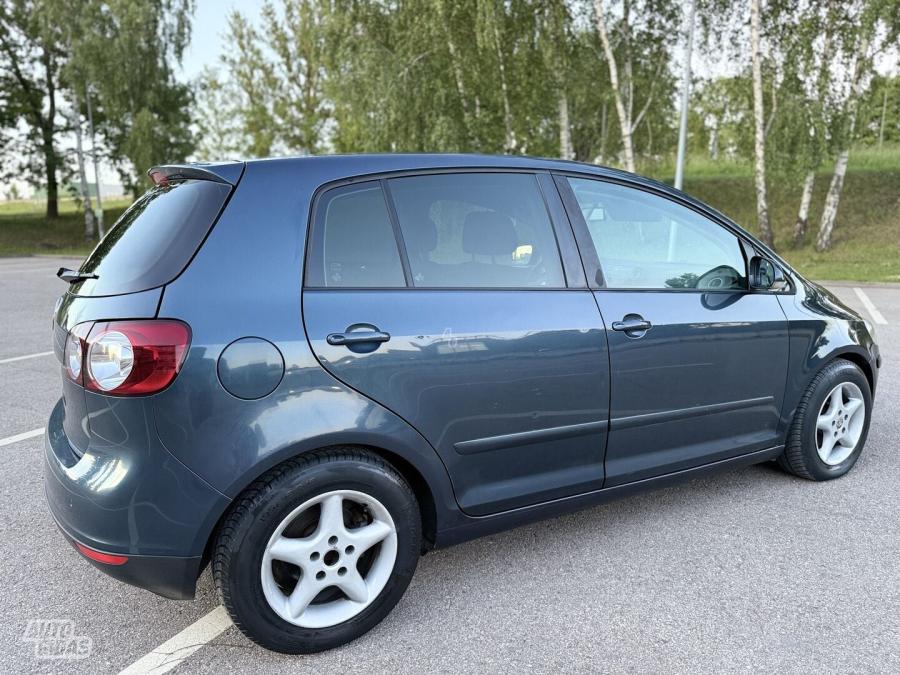 Volkswagen Golf Plus 2007 Kauņa, ar dzinēja tilpumu 2.00 L un nobraukumu 390 tūkst. km par 1400 €, foto 8 vietnē AUTOMOTO.COM.LV