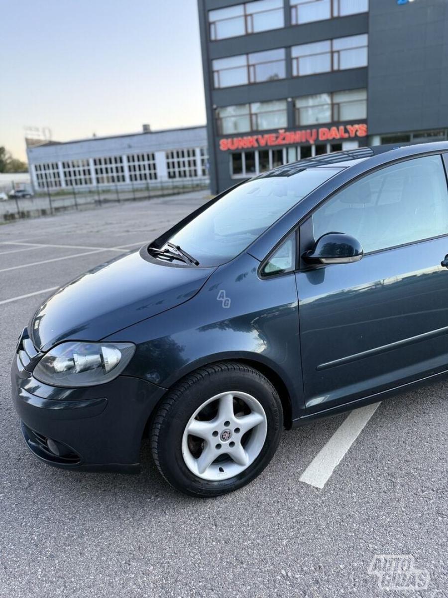 Volkswagen Golf Plus 2007 Kauņa, ar dzinēja tilpumu 2.00 L un nobraukumu 390 tūkst. km par 1400 €, foto 17 vietnē AUTOMOTO.COM.LV