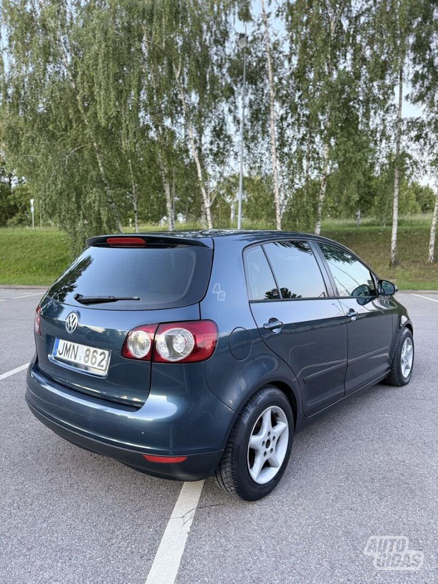 Volkswagen Golf Plus 2007 Kauņa, ar dzinēja tilpumu 2.00 L un nobraukumu 390 tūkst. km par 1400 €, foto 21 vietnē AUTOMOTO.COM.LV