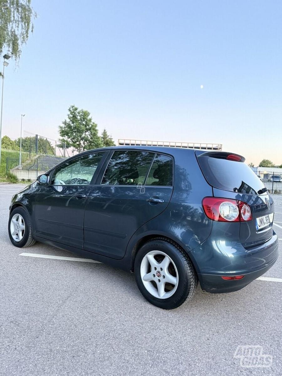 Volkswagen Golf Plus 2007 Kauņa, ar dzinēja tilpumu 2.00 L un nobraukumu 390 tūkst. km par 1400 €, foto 22 vietnē AUTOMOTO.COM.LV