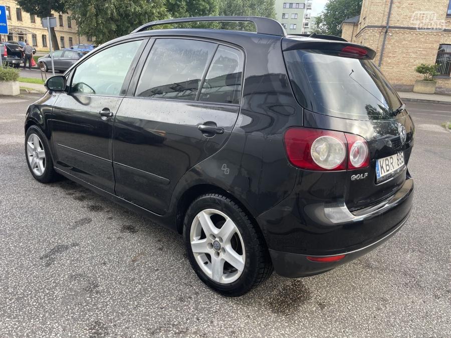 Volkswagen Golf Plus 2007 Viļņa, ar dzinēja tilpumu 1.90 L un nobraukumu 0 tūkst. km par 1550 €, foto 3 vietnē AUTOMOTO.COM.LV