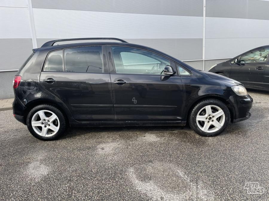 Volkswagen Golf Plus 2007 Viļņa, ar dzinēja tilpumu 1.90 L un nobraukumu 0 tūkst. km par 1550 €, foto 11 vietnē AUTOMOTO.COM.LV