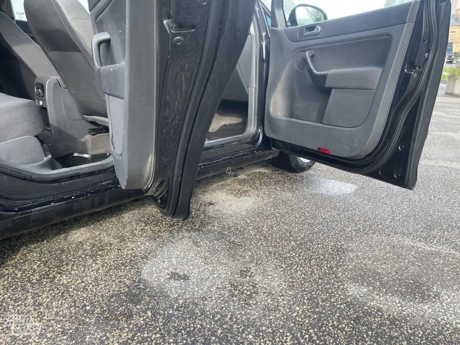 Volkswagen Golf Plus 2007 Viļņa, ar dzinēja tilpumu 1.90 L un nobraukumu 0 tūkst. km par 1550 €, foto 24 vietnē AUTOMOTO.COM.LV