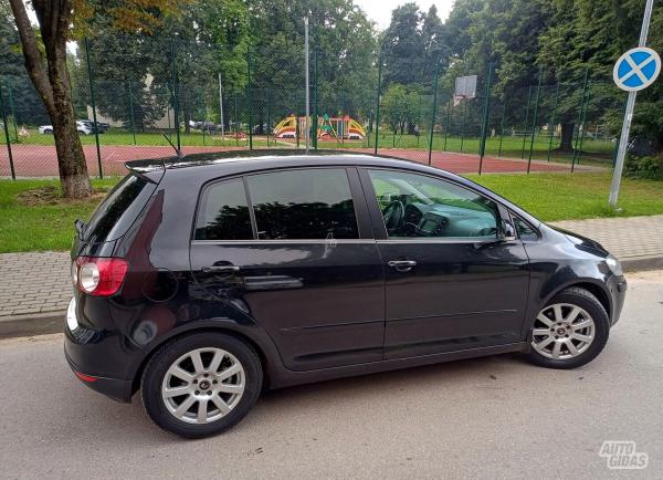 Volkswagen Golf Plus 2007 Kauņa, ar dzinēja tilpumu 2.00 L un nobraukumu 258 tūkst. km par 2450 €, foto 9 vietnē AUTOMOTO.COM.LV