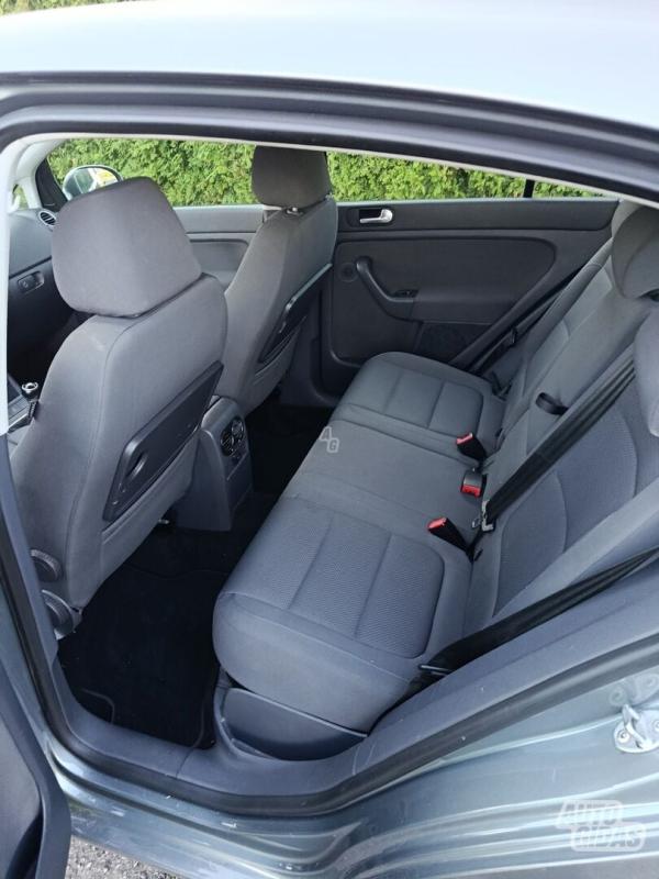 Volkswagen Golf Plus 2007 Alīta, ar dzinēja tilpumu 1.90 L un nobraukumu 286 tūkst. km par 2350 €, foto 7 vietnē AUTOMOTO.COM.LV