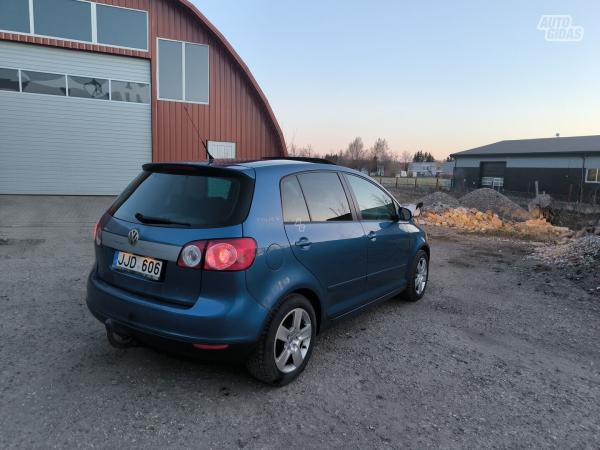 Volkswagen Golf Plus 2008 in Telschi, with an engine capacity of 1.90 L and mileage of 280 thousand km for 970 €, photo 5 on AUTOMOTO.COM.LV