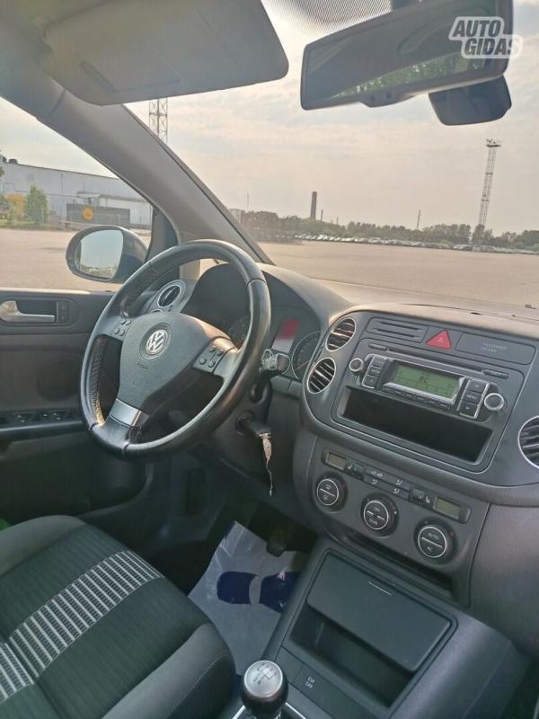 Volkswagen Golf Plus 2008 Marijampole, ar dzinēja tilpumu 1.90 L un nobraukumu 263 tūkst. km par 2750 €, foto 9 vietnē AUTOMOTO.COM.LV