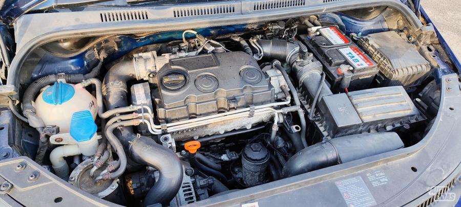 Volkswagen Golf Plus 2008 in Telschi, with an engine capacity of 1.90 L and mileage of 243 thousand km for 2300 €, photo 19 on AUTOMOTO.COM.LV