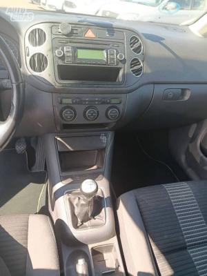 Volkswagen Golf Plus 2008 in Jonava, with an engine capacity of 1.90 L and mileage of 398 thousand km for 2400 €, photo 13 on AUTOMOTO.COM.LV