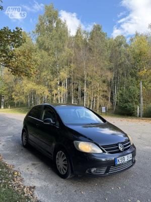 Volkswagen Golf Plus 2008 in Plunge, with an engine capacity of 1.90 L and mileage of 227 thousand km for 1700 €, photo  on AUTOMOTO.COM.LV